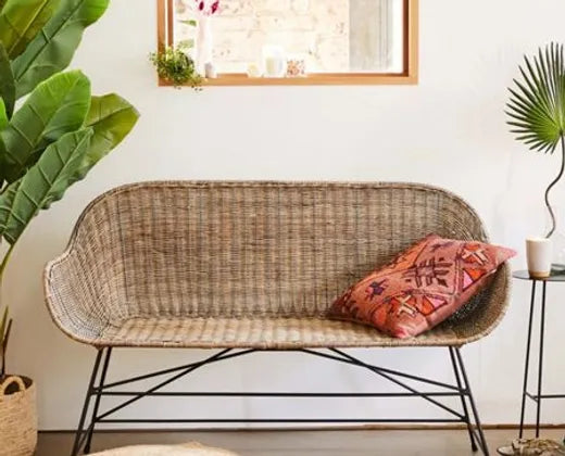 The JAVA Seater – Hello December